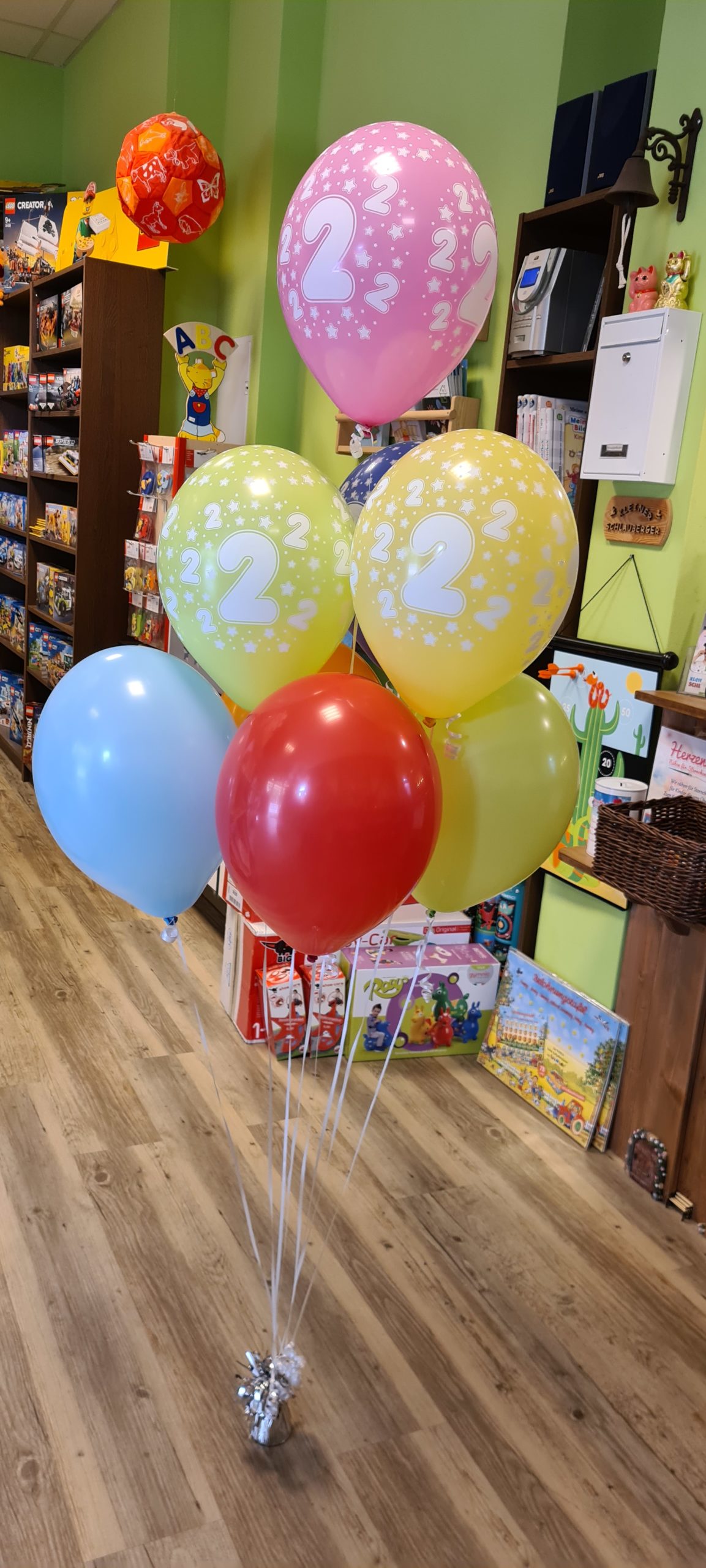 Luftballons Geburtstag Berlin | Zahlenballons » Kleiner Partyheld